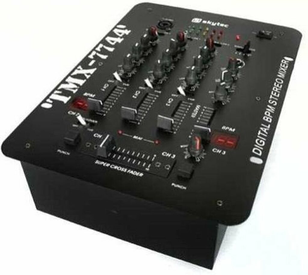 Skytec TMX-7744 DJ Mengpaneel / Battle mixer - Timmer Muziek Beverwijk